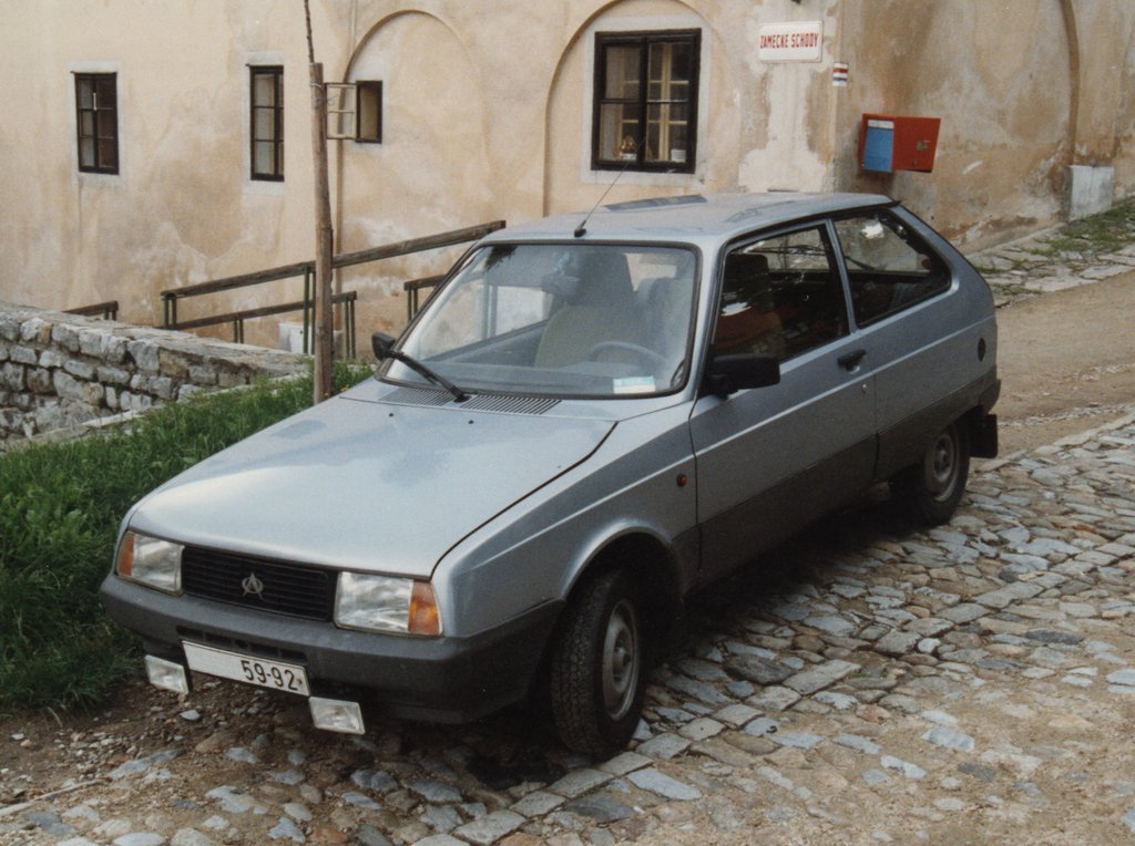Masinile Oltcit si Citroen Axel – ASOCIATIA OLTCIT FAN CLUB ROMANIA